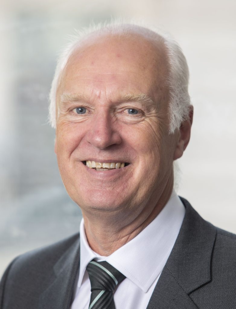Ian Stringer - REI